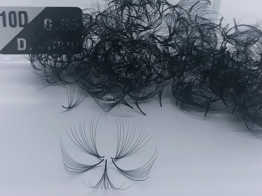 10D ProMade Hand-Made Volume Lashes Fans (Loose) | LASH Vegas